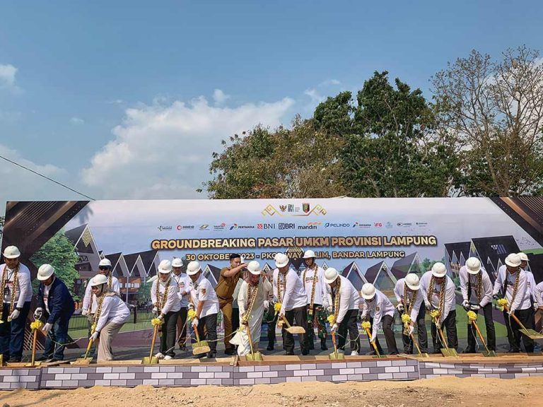 Gubernur Arinal Berikan Solusi Akses Pasar Melalui Pembangunan Pasar UMKM